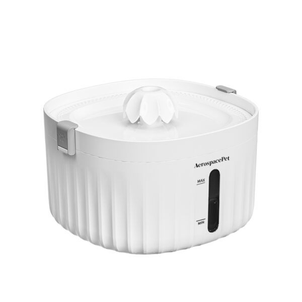 Daisy Auto water fountain - AerospacePet